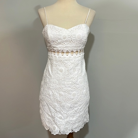 Lilly Pulitzer | Dresses | Lilly Pulitzer White Eyelet Mini Dress ...